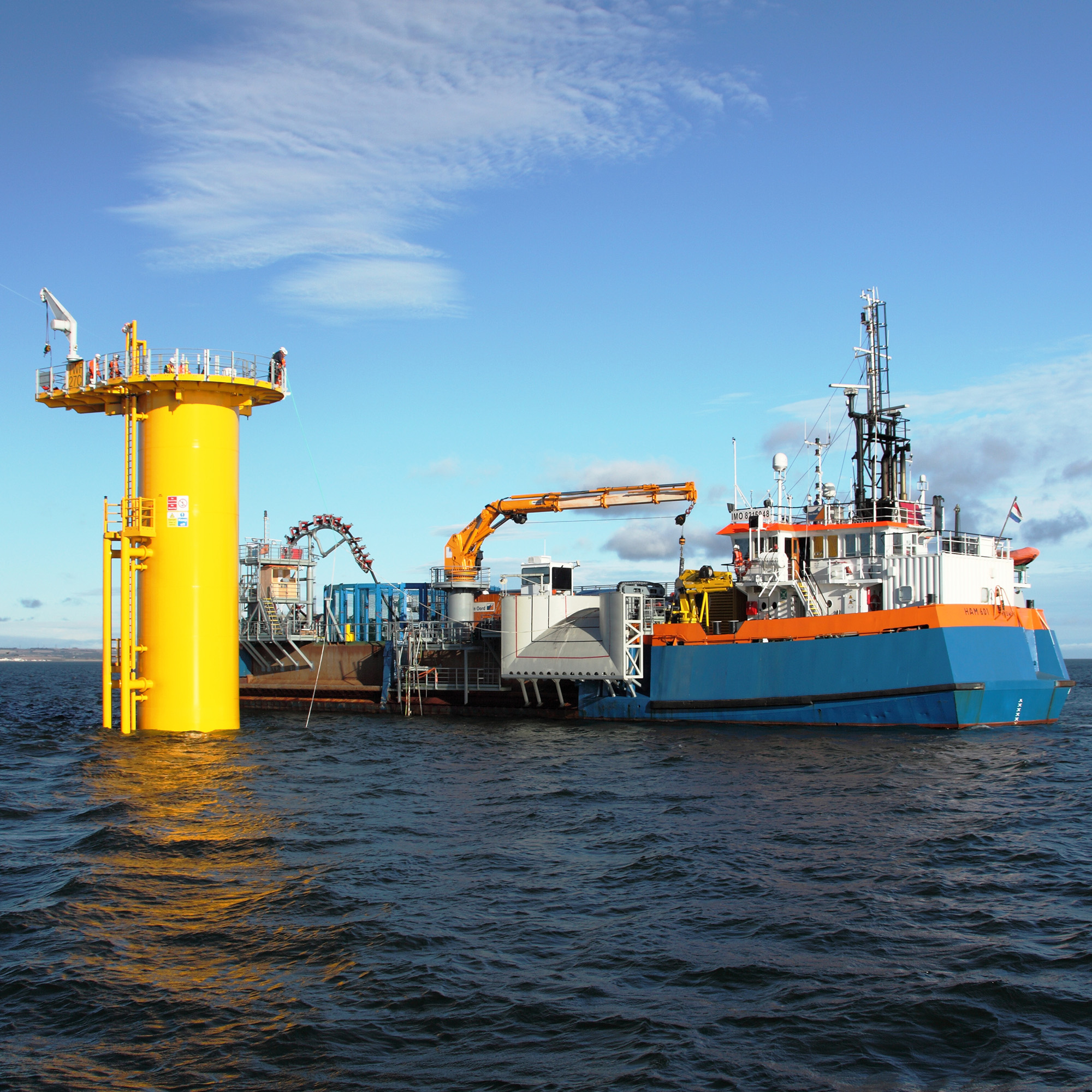 Offshore vessels - HS.MARINE The Ultimate Crane Specialist
